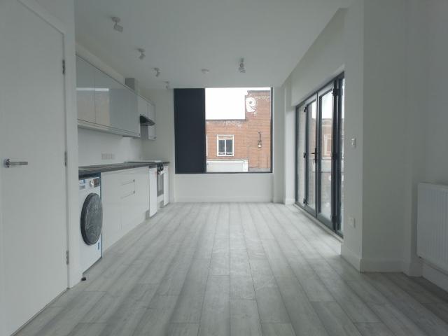 25 Denmark Hill SE5, 1 bed flat to rent, £1,600 pcm | PrimeLocation