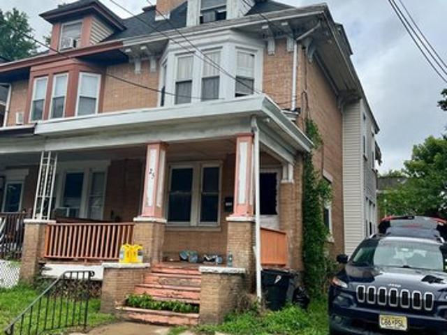 25 Delawareview Ave, Trenton, NJ 08618