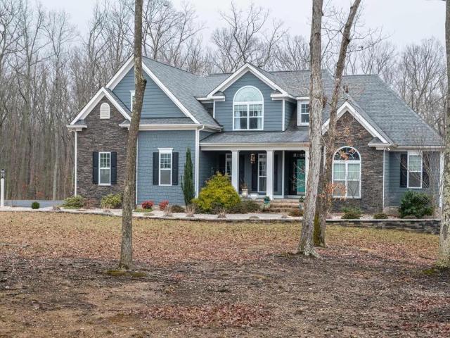 25 Dogwood Way