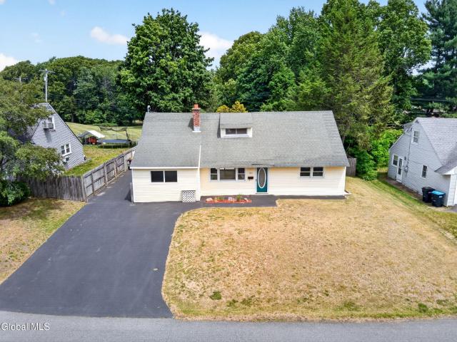 25 Dorwood Drive