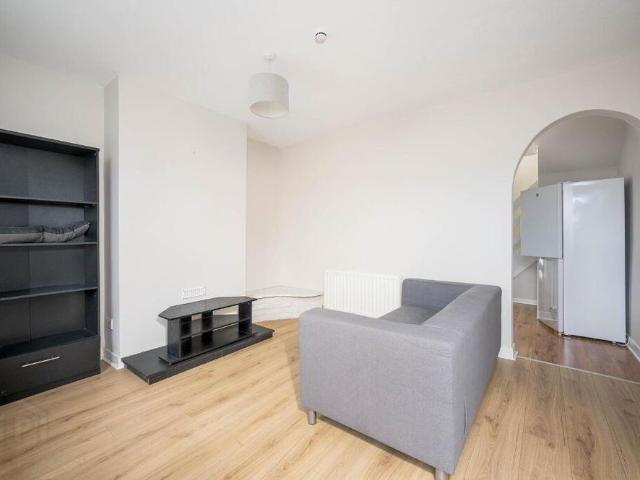25 Downshire Road, Belfast, Holywood, BT18 9LX