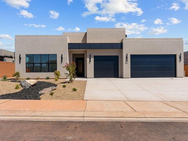 25 E Morning Glory Ave, Ivins, UT 84738