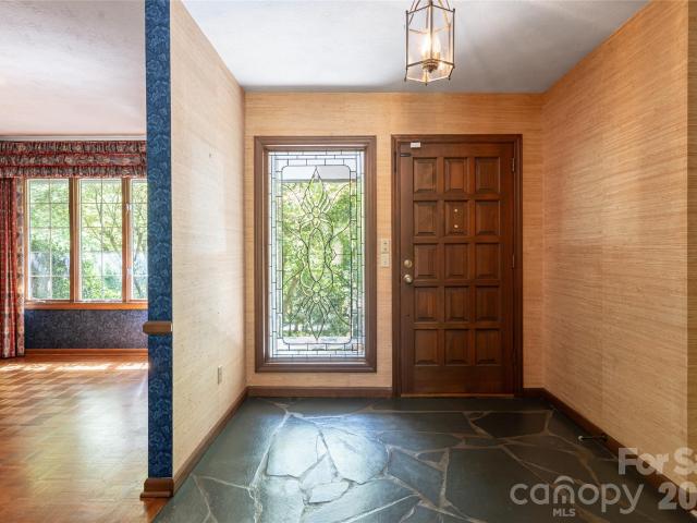 25 E Forest Road