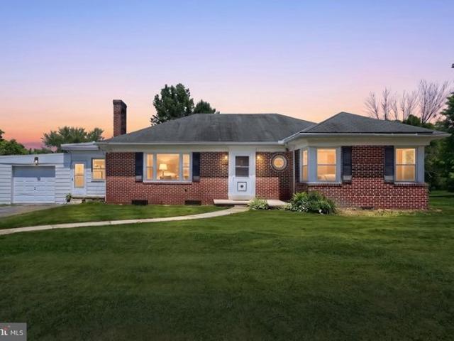 25 E Hanover St, Gettysburg, PA 17325