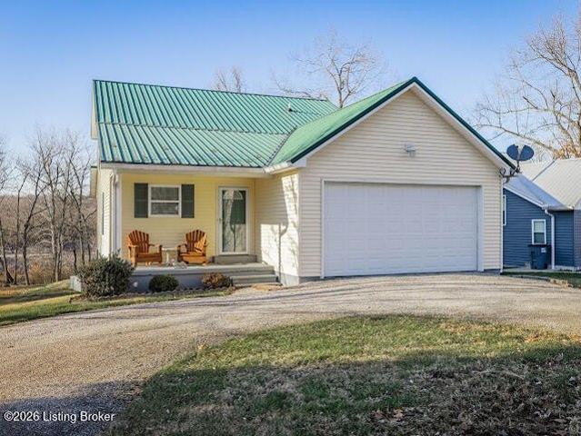 25 E Holiday Beach Loop, McDaniels, KY 40152