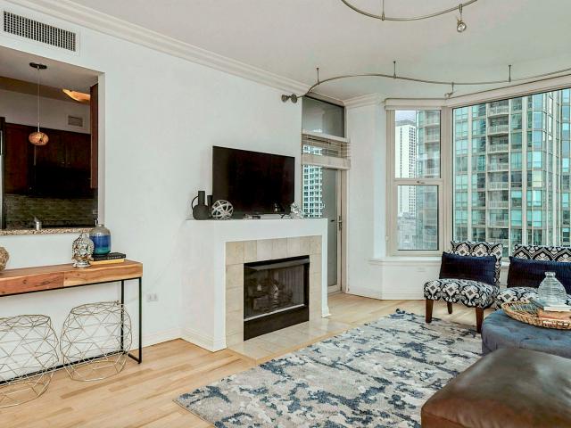 25 E Superior Street # 1801