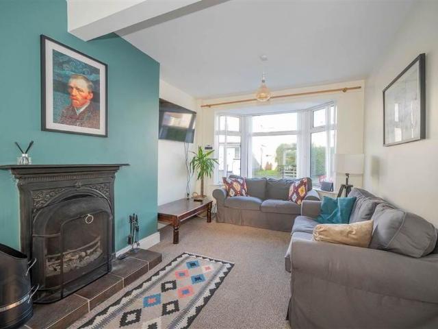 25 Enid Drive, Belfast, BT5 6EN