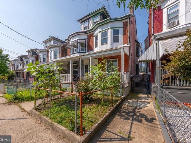25 Evans Avenue