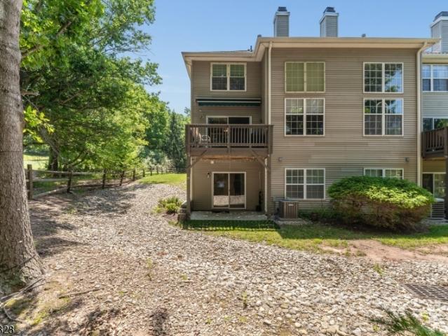 25 Forsgate Ter