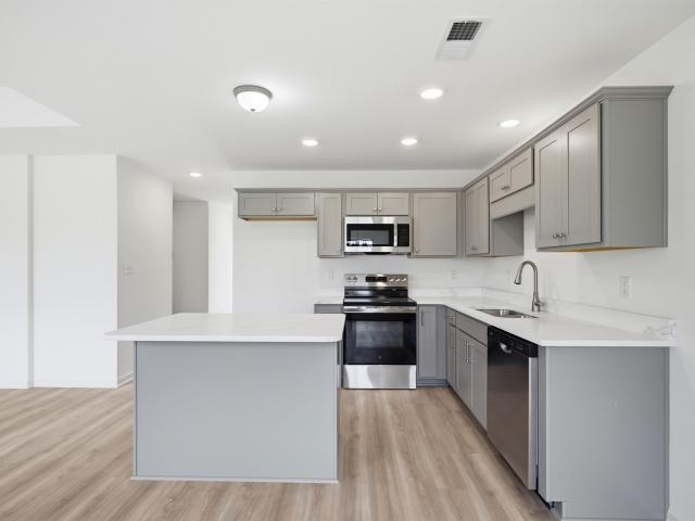 25 foxchase dr