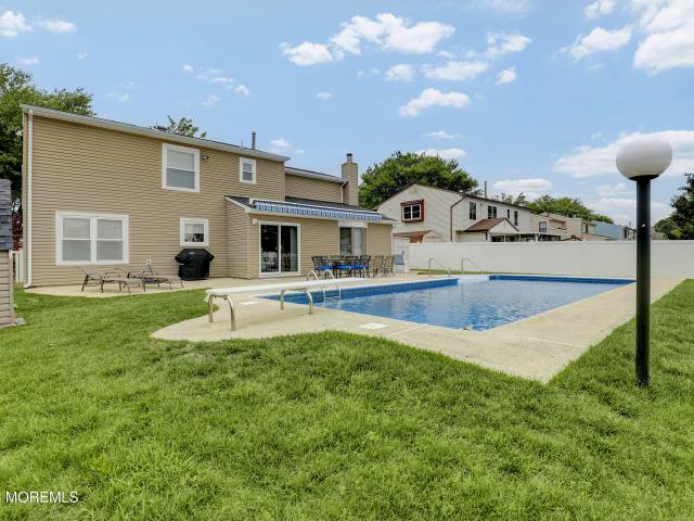 25 Garden Way