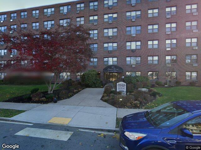25 Gemini Dr, East Providence, RI 02914