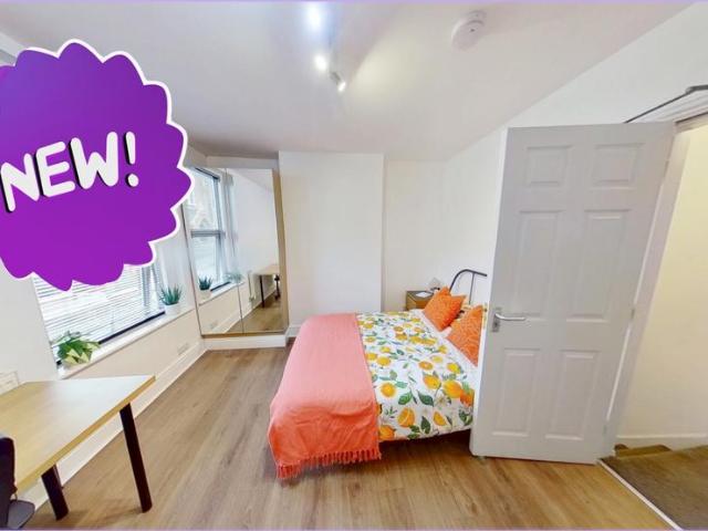 25 Goodliffe Street, Forest Fields. 4 bed terraced house to rent £2,167 pcm £500 pw