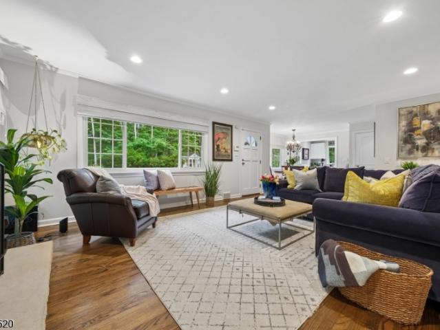 25 Grove St