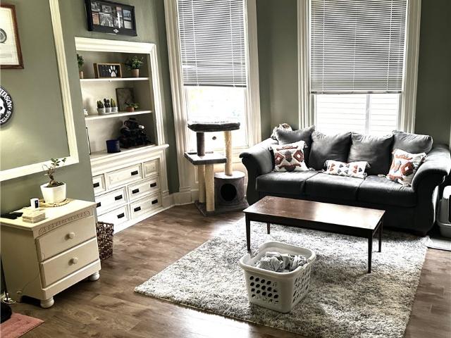25 Grant Ave 1