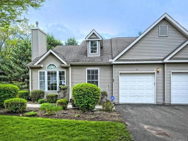 25 Hamden Hills Dr #45, Hamden, CT 06518