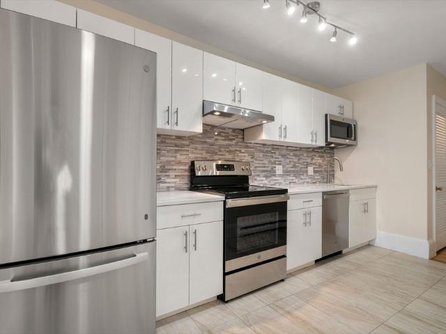 25 Hancock St, Unit 5, Boston, MA 02114 | MLS #73507 | Compass