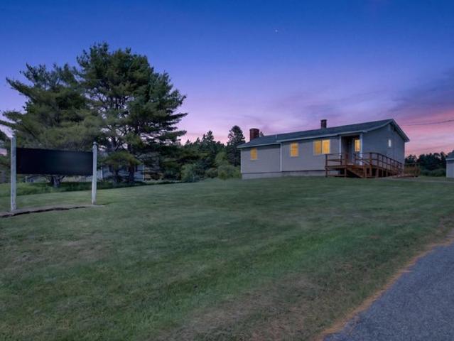 25 Hadley Lake Rd, Machias, ME 04654