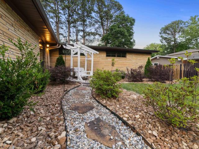 25 Harding Dr