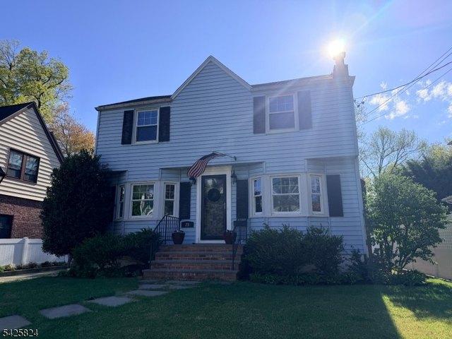 25 Herning Ave, Cranford, NJ 07016