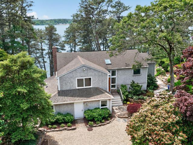 25 High Point Drive