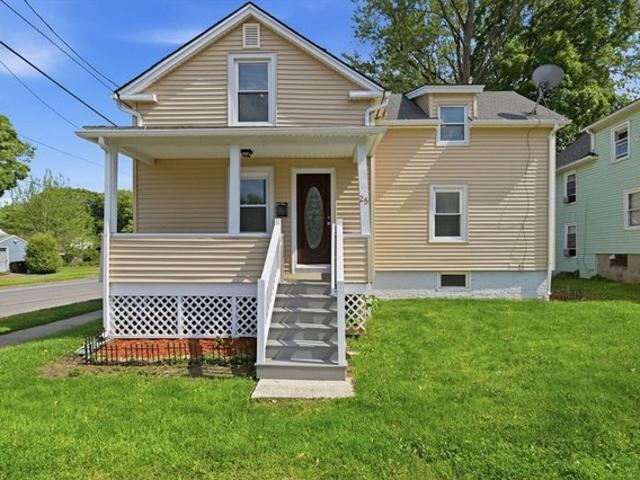 25 High St, Agawam, MA 01001