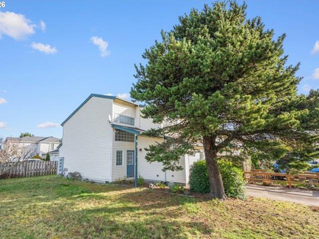25 Highway 101 Alt, Warrenton, OR 97146
