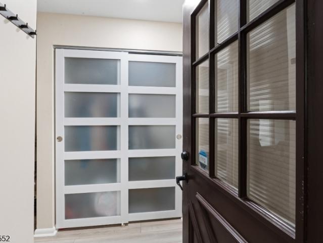 25 Hillside Ct