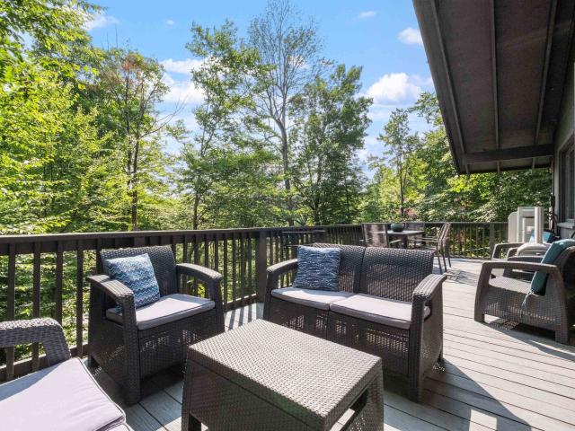 25 Hilltop Drive