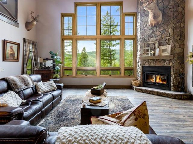 25 Hodge Rdg, Kila, MT 59920