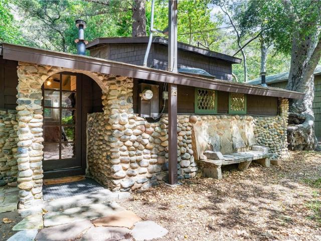 25 Hot Spring Canyon Rd