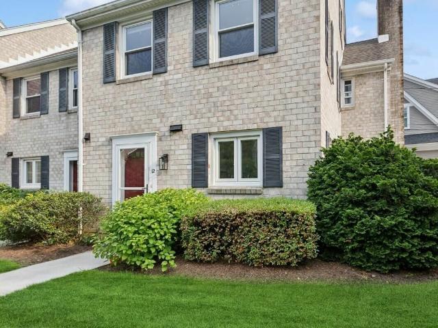 25 Indian Harbor Dr 12, Greenwich, CT