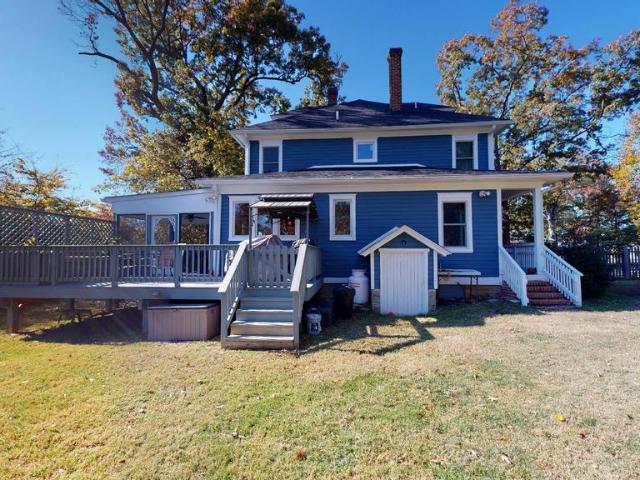 25 Indian Head Avenue