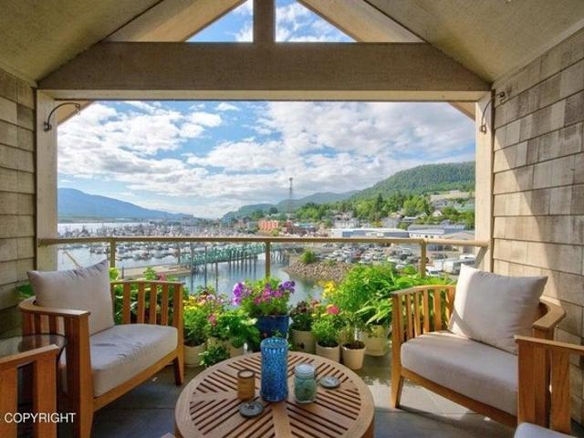 25 Jefferson Way, Ketchikan, AK 99901