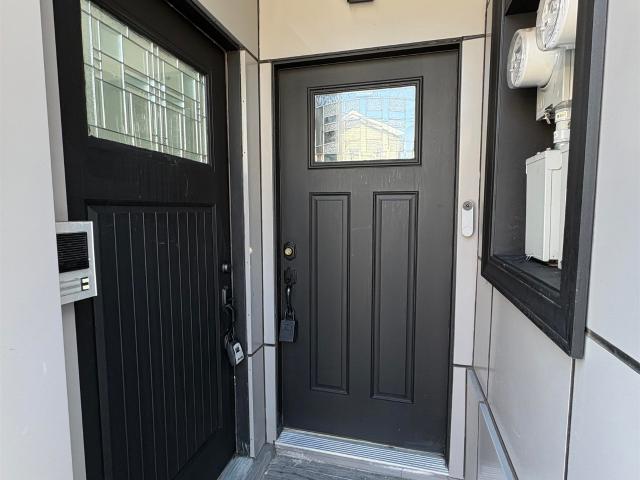 25 Jewett Ave