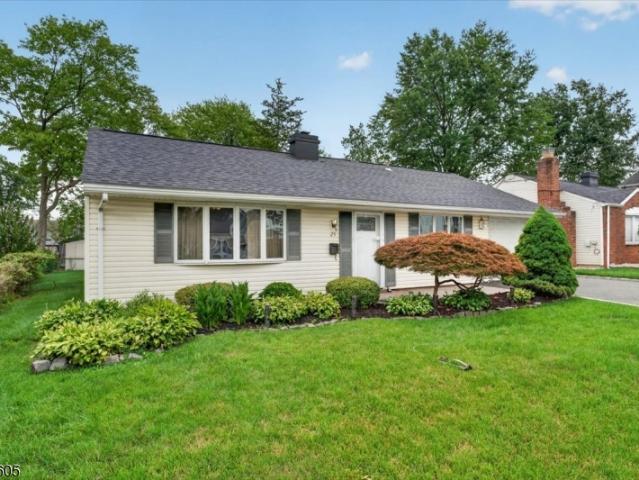 25 Kenmore Rd