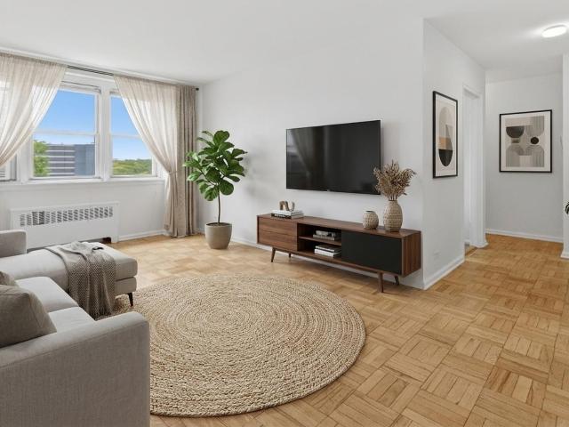 25 Knolls Crescent 4M