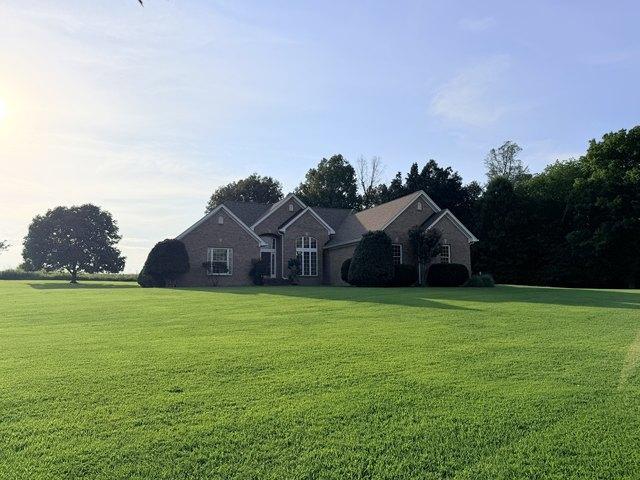 25 Kruger Ln, Metropolis, IL 62960