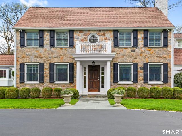 25 Lakewood Cir N, Greenwich, CT 06830 | MLS #24168 | Compass