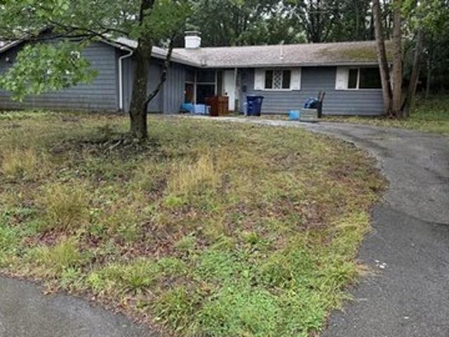 25 Linda Rd, Braintree, MA 02184