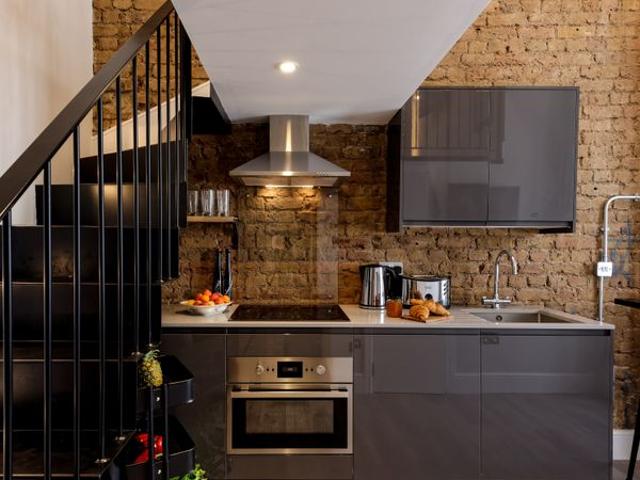 25 Linden Gardens, Notting Hill, London W2, 1 bed flat to rent, £4,745 pcm | PrimeLocation
