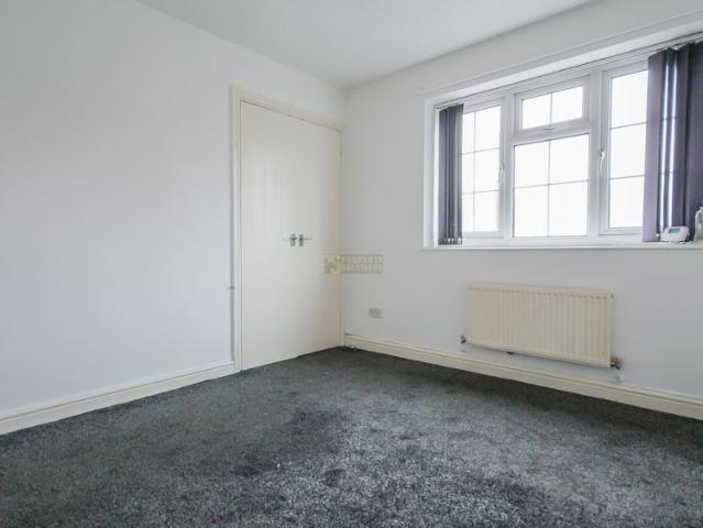 25 Lilian Grove