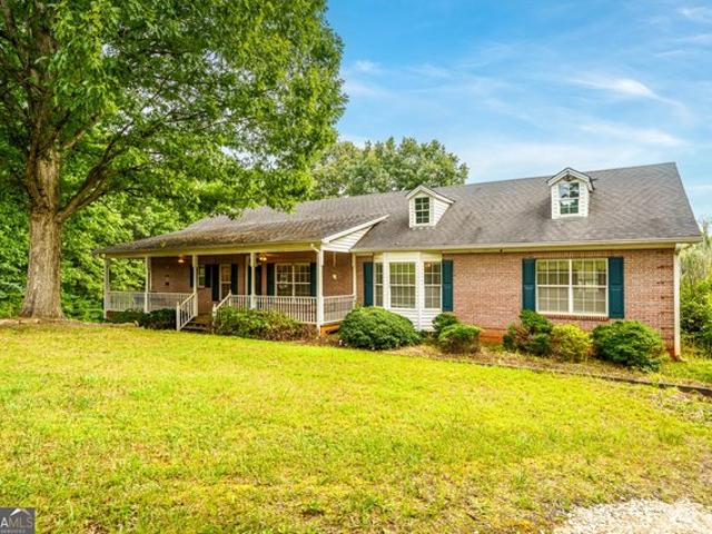25 Loon Ln, Ball Ground, GA 30107