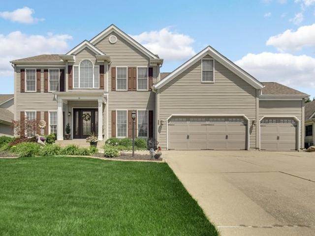 25 Lockerbie Dr, Valparaiso, IN 46385