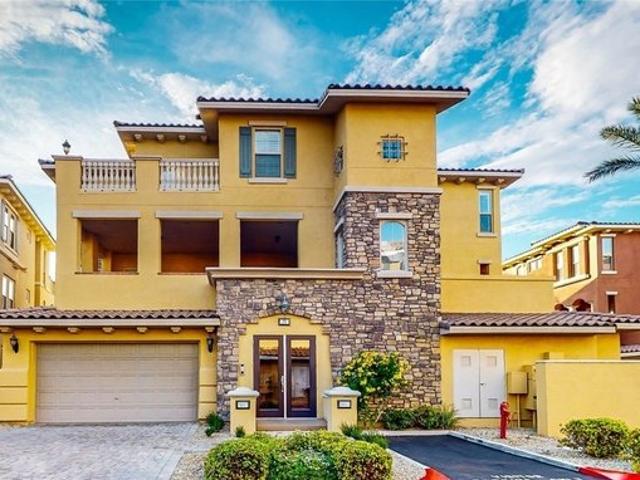 25 Luce Del Sole Unit 3, Henderson, NV 89011