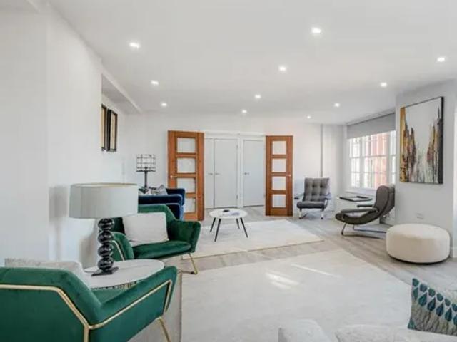 25 Marlborough Place, London, NW8 0PG, United Kingdom | 5 bed apartment for rent #154575374 | Rentberry