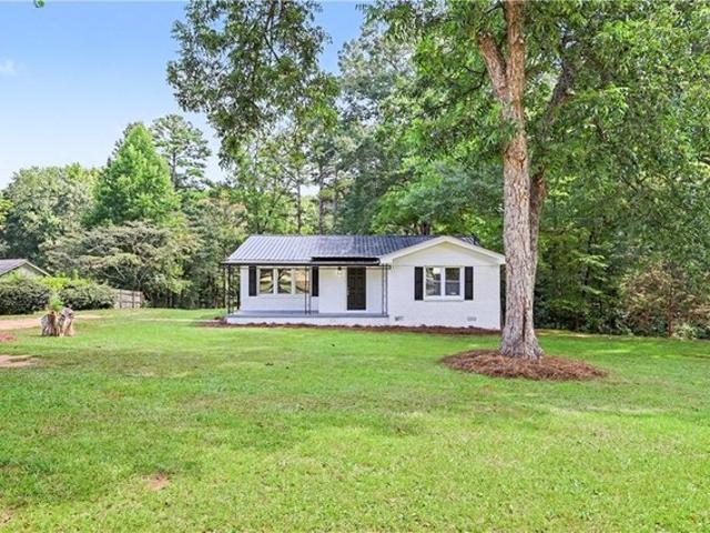 25 Mimosa Rd, Covington, GA 30016