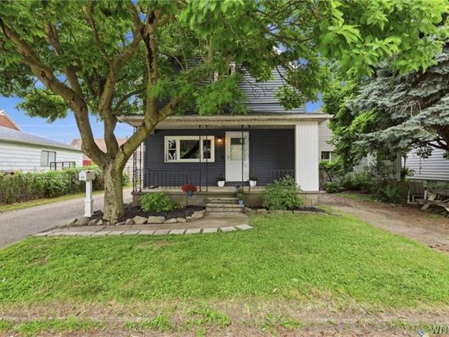 25 Michael Pl, Buffalo, NY 14218