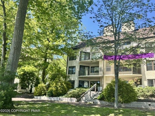 25 Midlake Dr Unit 301D, Lake Harmony, PA 18624