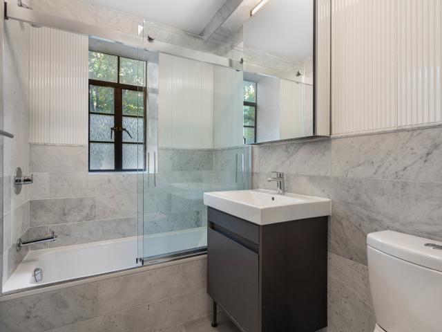 25 MONROE Place 4B